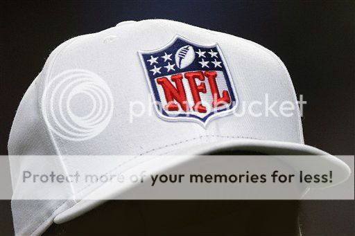 NFL Shield Logo White Hat Fitted Size 7 1/4 NFL Authentic Referee Style ...